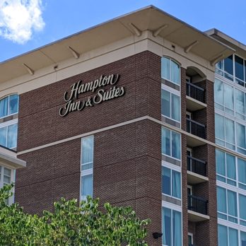 HAMPTON INN & SUITES GREENVILLE-DOWNTOWN-RIVERPLACE - 216 Photos & 49 ...
