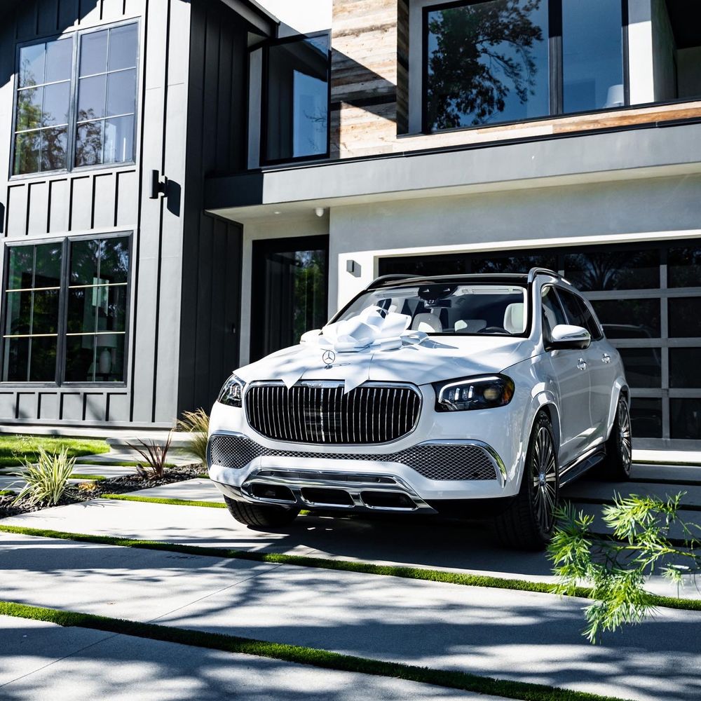 XPRT AUTO GROUP - Updated January 2025 - 10 Photos - 3397 Barham Blvd ...