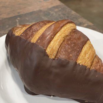 MODERN STONE AGE KITCHEN - Updated September 2024 - 54 Photos & 20 ...