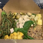 BEATRIX MARKET - 49 Photos & 49 Reviews - Salad - 155 N Upper Wacker Dr ...