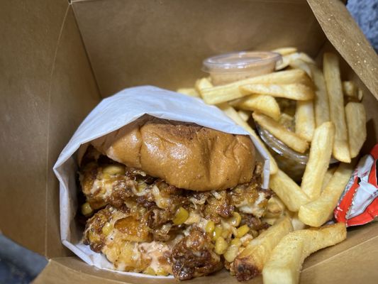 CHICK-N-OUT - Updated December 2025 - 74 Photos & 64 Reviews - 201 E ...