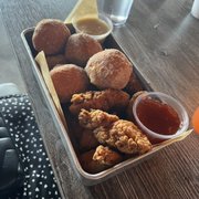 JEWEL’S BAKERY AND CAFE - 676 Photos & 894 Reviews - 4041 E Thomas Rd ...