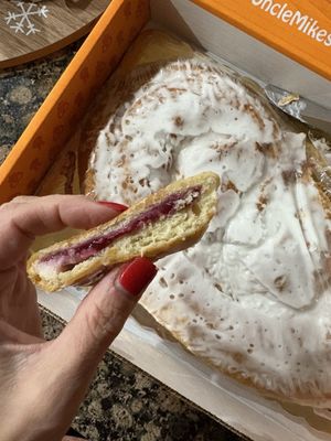 UNCLE MIKES BAKE SHOPPE - Updated December 2025 - 68 Photos & 116 ...