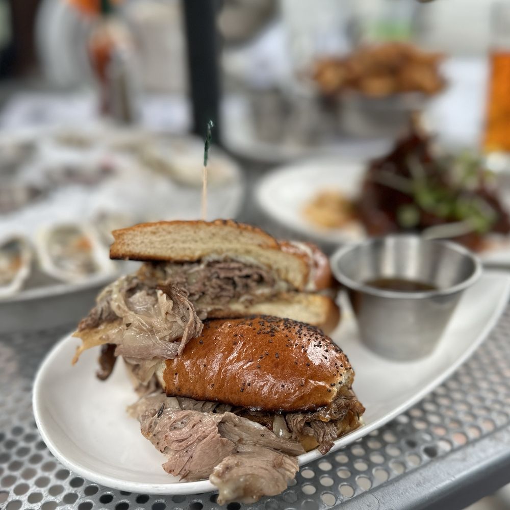 LYON HALL - Updated December 2025 - 949 Photos & 1100 Reviews - 3100 ...