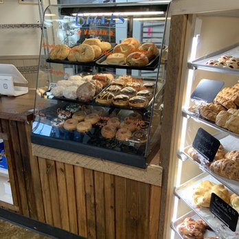 GOLDEN HARVEST BAKERY & CAFE - Updated July 2024 - 52 Photos & 39 ...