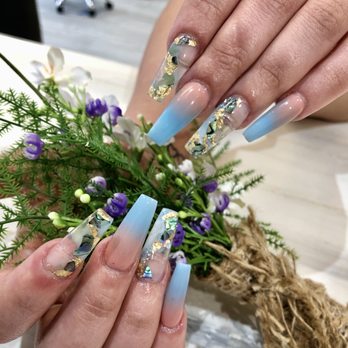 VILLAGE NAILS Updated January 2025 48 Photos 59 Reviews 505 Meadowmont Village Cir Chapel Hill North Carolina Nail Salons Phone Number Yelp