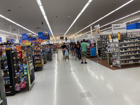 WALMART SUPERCENTER - Updated August 2024 - 18 Photos & 22 Reviews ...