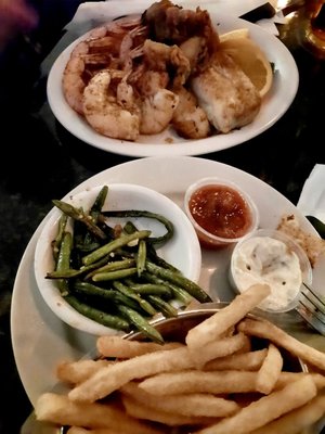 KITZIE’S RESTAURANT & LOUNGE CLUB - 24 Photos & 59 Reviews - 1545 Rock ...