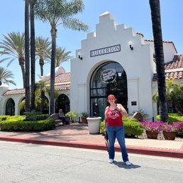 THE OLD SPAGHETTI FACTORY - Updated July 2025 - 1974 Photos & 1307 ...