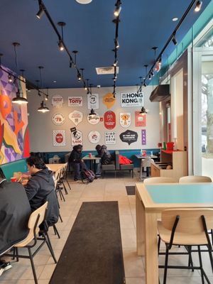 JOLLIBEE - Updated December 2025 - 71 Photos & 36 Reviews - 5212 Kings ...