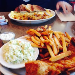 SPORT OF KINGS FAMILY RESTAURANT - Updated July 2025 - 52 Photos & 77 ...