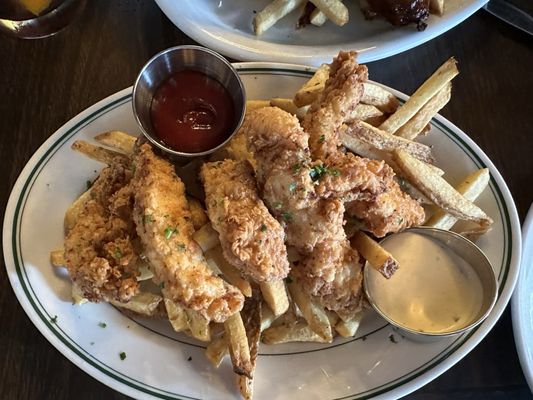 KP’S KITCHEN - Updated May 2024 - 32 Photos - 5427 Bissonnet St ...