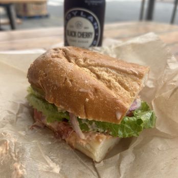 GUS’S COMMUNITY MARKET - Updated May 2026 - 146 Photos & 376 Reviews ...