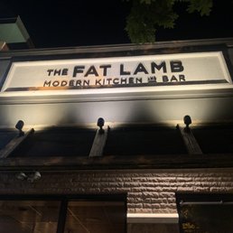 THE FAT LAMB - Updated September 2025 - 626 Photos & 370 Reviews - 2011 ...