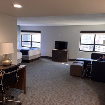 COMFORT INN & SUITES DOWNTOWN BRICKELL-PORT OF MIAMI - Updated December ...