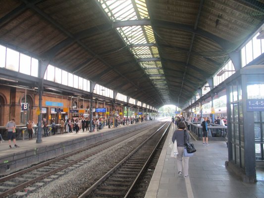 Hauptbahnhof Bonn - 50 Photos & 53 Reviews - Train Stations - Am ...