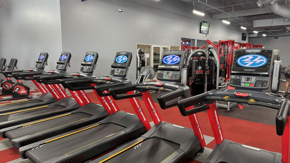 WORKOUT ANYTIME MADERA VILLAGE - Updated May 2025 - 25 Photos - 9115 E ...