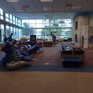 RAMSEY COUNTY LIBRARY - SHOREVIEW - Updated November 2024 - 23 Photos ...