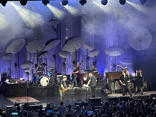 MEADOW BROOK AMPHITHEATRE - Updated July 2025 - 98 Photos & 78 Reviews ...