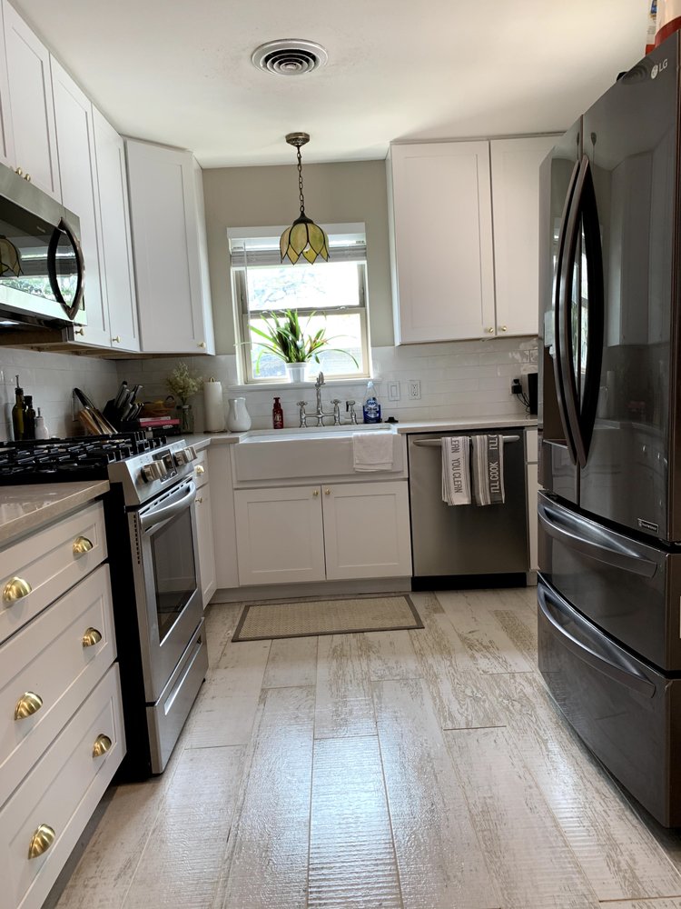 LYLYS AND FRIENDS CLEANING SERVICE - Request a Quote - 26 Photos ...