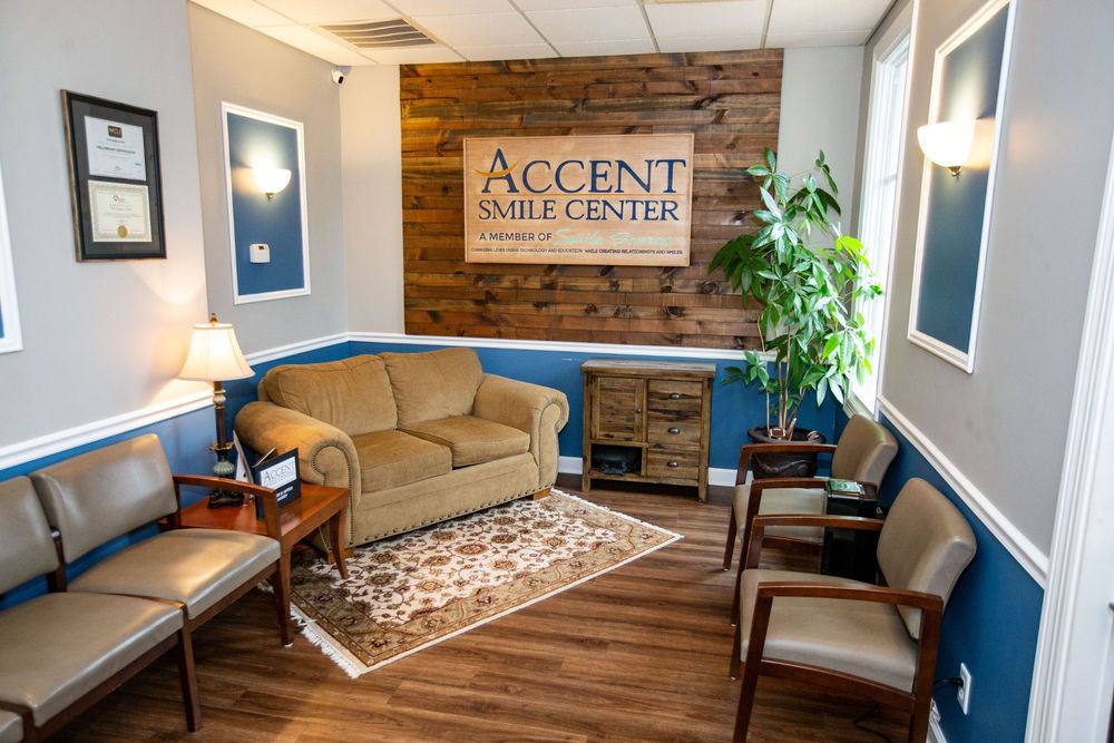 ACCENT SMILE CENTER - Updated October 2025 - 18 Photos - 4515 Harding ...