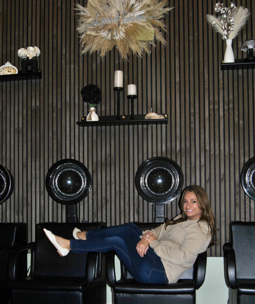 DANIELLE RUSNAK HAIR - Updated November 2025 - 65 Photos - 2415 Bowes ...