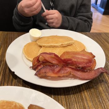 RUTHERFORD PANCAKE HOUSE - Updated June 2024 - 645 Photos & 672 Reviews ...