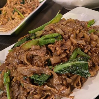 JATUJAK - Updated October 2025 - 928 Photos & 427 Reviews - 1744 ...