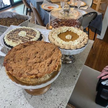 AZUCAR BAKERY - Updated May 2025 - 252 Photos & 276 Reviews - 1886 S ...