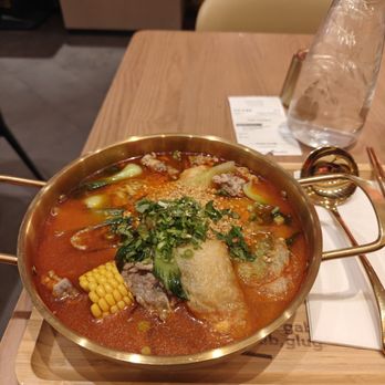 GROWL GROWL - Updated January 2026 - 29 Photos & 21 Reviews - 48 Winter ...