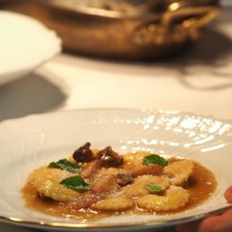 CICALA AT THE DIVINE LORRAINE - Updated October 2025 - 209 Photos & 140 ...