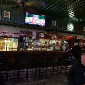 CUZZIN’S SPORTS BAR & GRILL - 313 E Columbia St, Farmington, Missouri ...