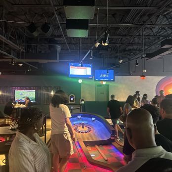 PUTTSHACK - ADDISON - Updated July 2025 - 341 Photos & 166 Reviews ...