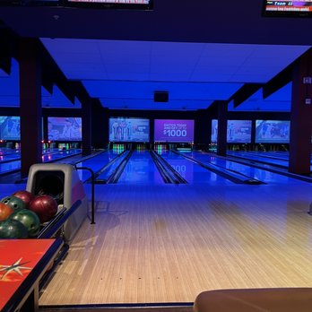 BOWLMOR CUPERTINO - Updated May 2024 - 568 Photos & 1118 Reviews ...