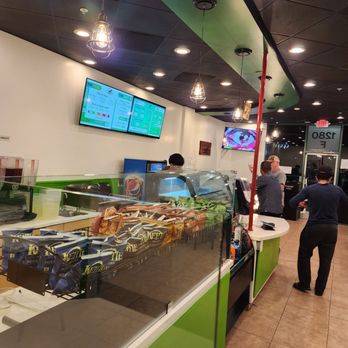 MACACO SPICY CHICKEN SANDWICHES - Updated October 2024 - 46 Photos & 65 ...