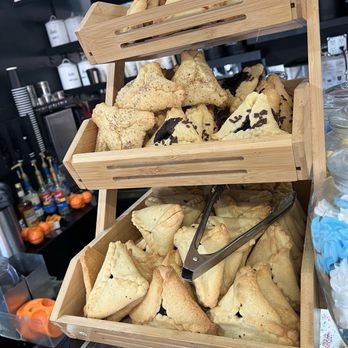 DELICE BAKERY - Updated May 2025 - 253 Photos & 215 Reviews - 8583 W ...