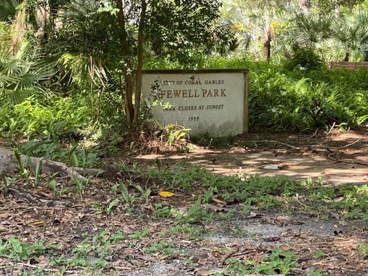 ROBERT J FEWELL PARK - Updated July 2025 - 26 Photos - 950 Coral Way ...