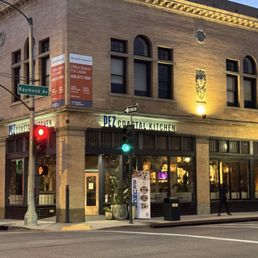 PEZ COASTAL KITCHEN - Updated December 2025 - 815 Photos & 313 Reviews ...