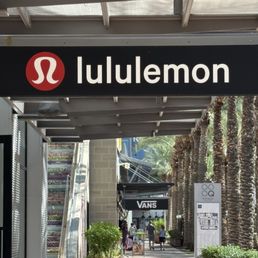 Lululemon Reviews | Read Customer Service Reviews of lululemon.com