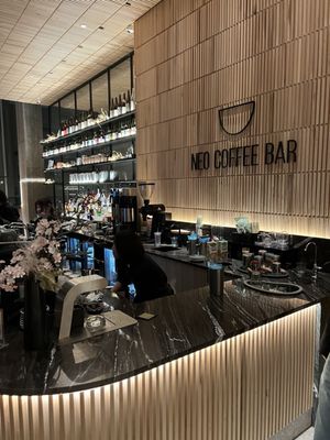 NEO COFFEE BAR KING X SPADINA - Updated December 2025 - 112 Photos & 35 ...
