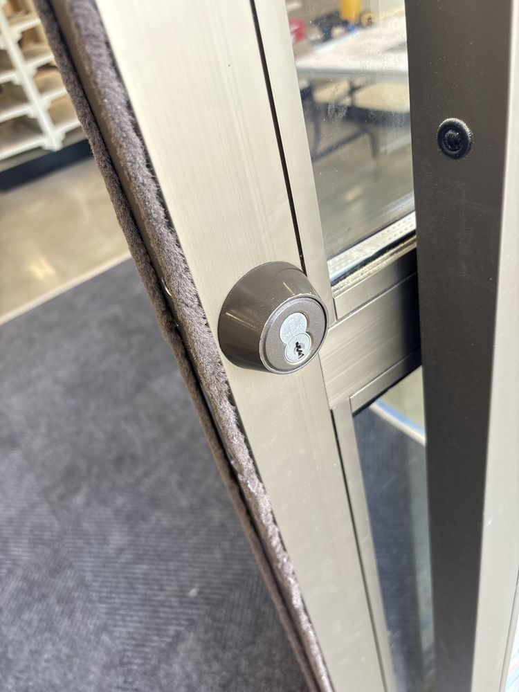 LOCK & KEY - Updated June 2025 - 152 Doctors Cir, Columbia, South ...