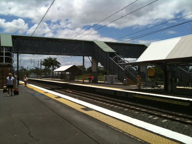 GEEBUNG TRAIN STATION - Railway Pde, Brisbane Queensland, Australia ...