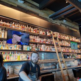 THE WATERFRONT TAPHOUSE - Updated March 2026 - 503 Photos & 253 Reviews ...