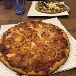 REDWOOD PIZZERIA - Updated October 2025 - 80 Photos & 294 Reviews ...