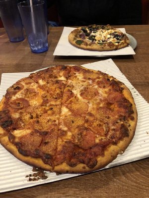 REDWOOD PIZZERIA - 68 Photos & 273 Reviews - 6205 Hwy 9, Felton ...