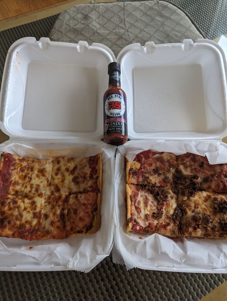 RED STAR PIZZAS - Updated August 2025 - 18 Photos - 501 S Weber Rd ...