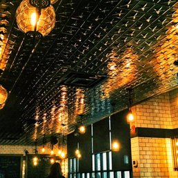 BEERTOWN - Updated December 2025 - 151 Photos & 119 Reviews - 75 King ...