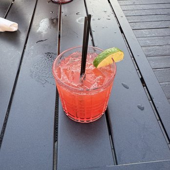 423 MAIN BAR GRILL & ROOFTOP - Updated October 2025 - 68 Photos & 69 ...