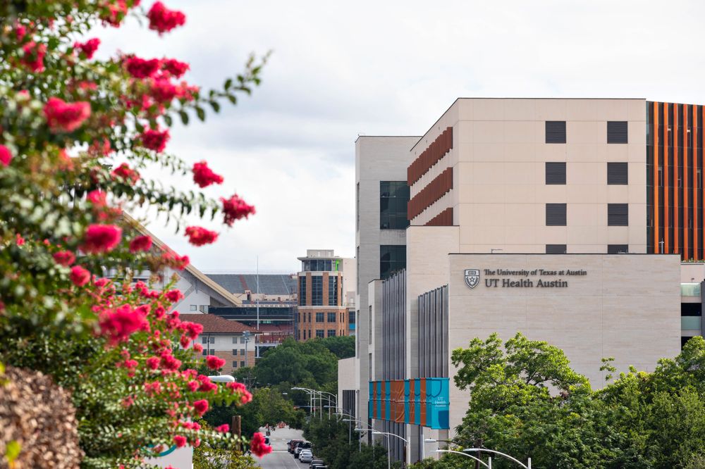 UT HEALTH AUSTIN - Updated September 2025 - 46 Photos & 44 Reviews ...