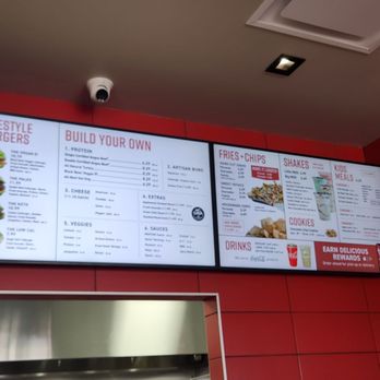 MOOYAH BURGERS, FRIES & SHAKES - Updated October 2025 - 60 Photos & 40 ...